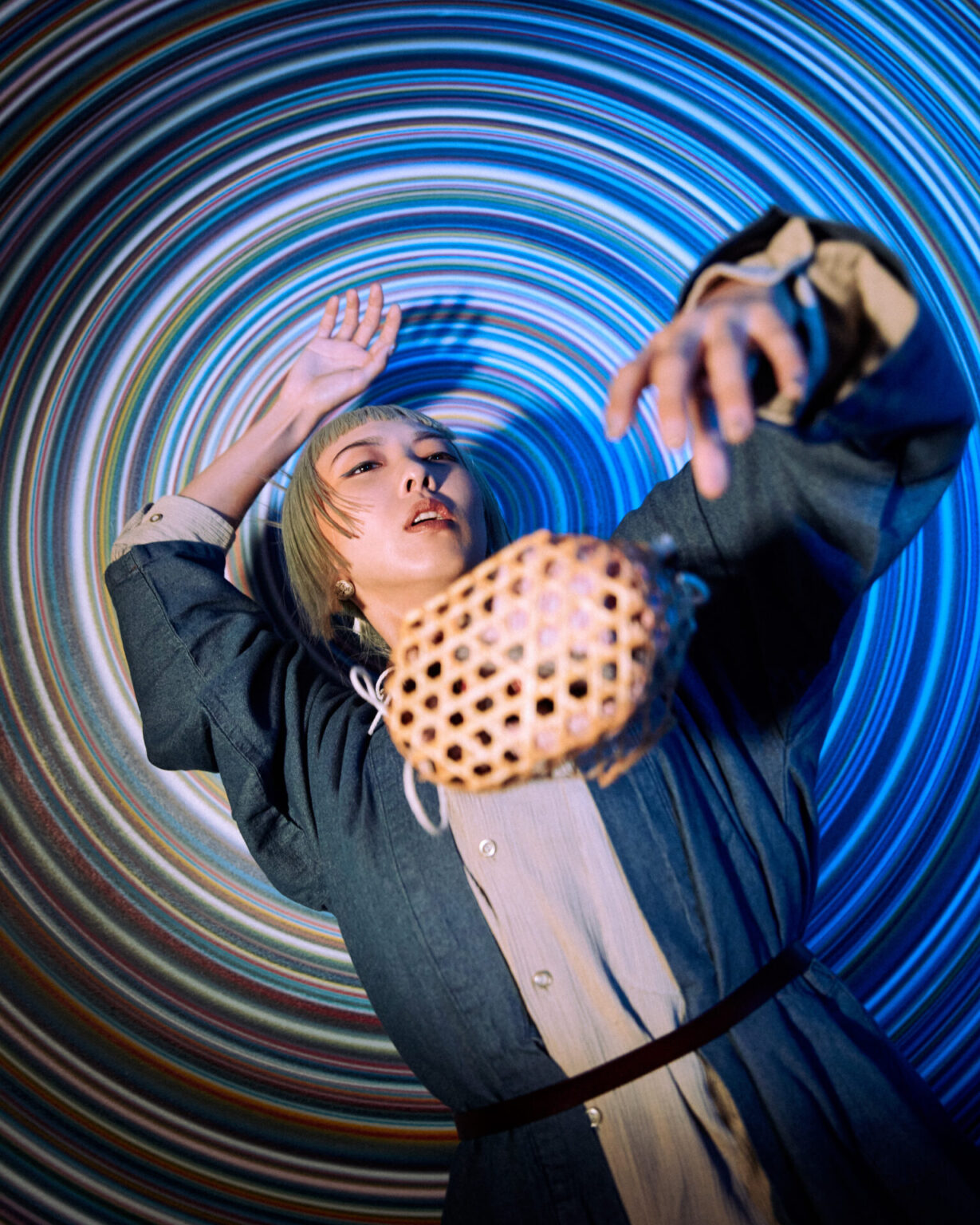 話題のアートホテル「BnA_WALL」で没入演劇体験！日本橋を舞台にしたイマーシブシアター『Dancing in the Nightmare ...