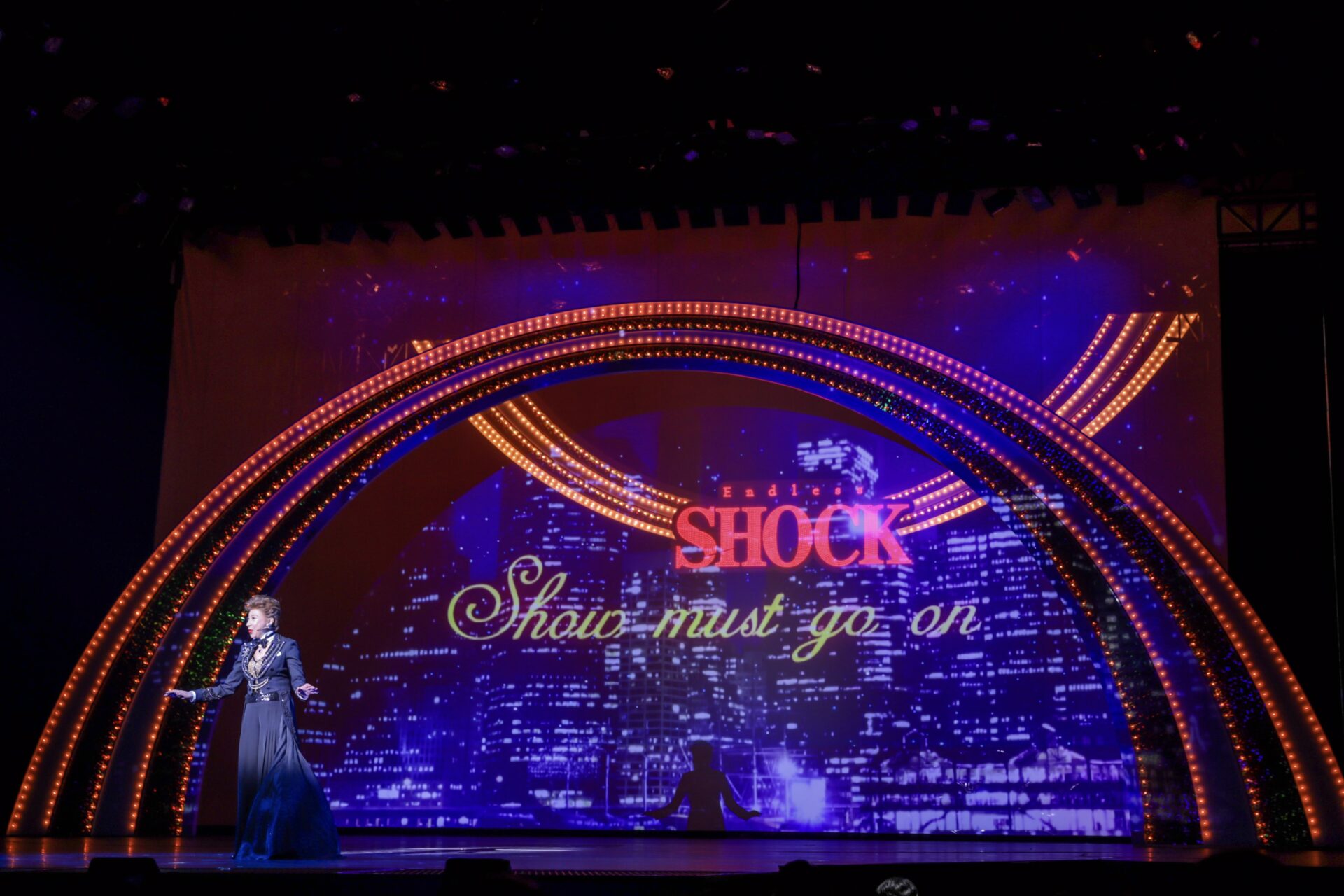 堂本光一が25年、命懸けで挑み続ける『Endless SHOCK』ラストイヤー開幕へ。開幕記念会見・ゲネプロリポート - 演劇メディアAudience（オーディエンス）